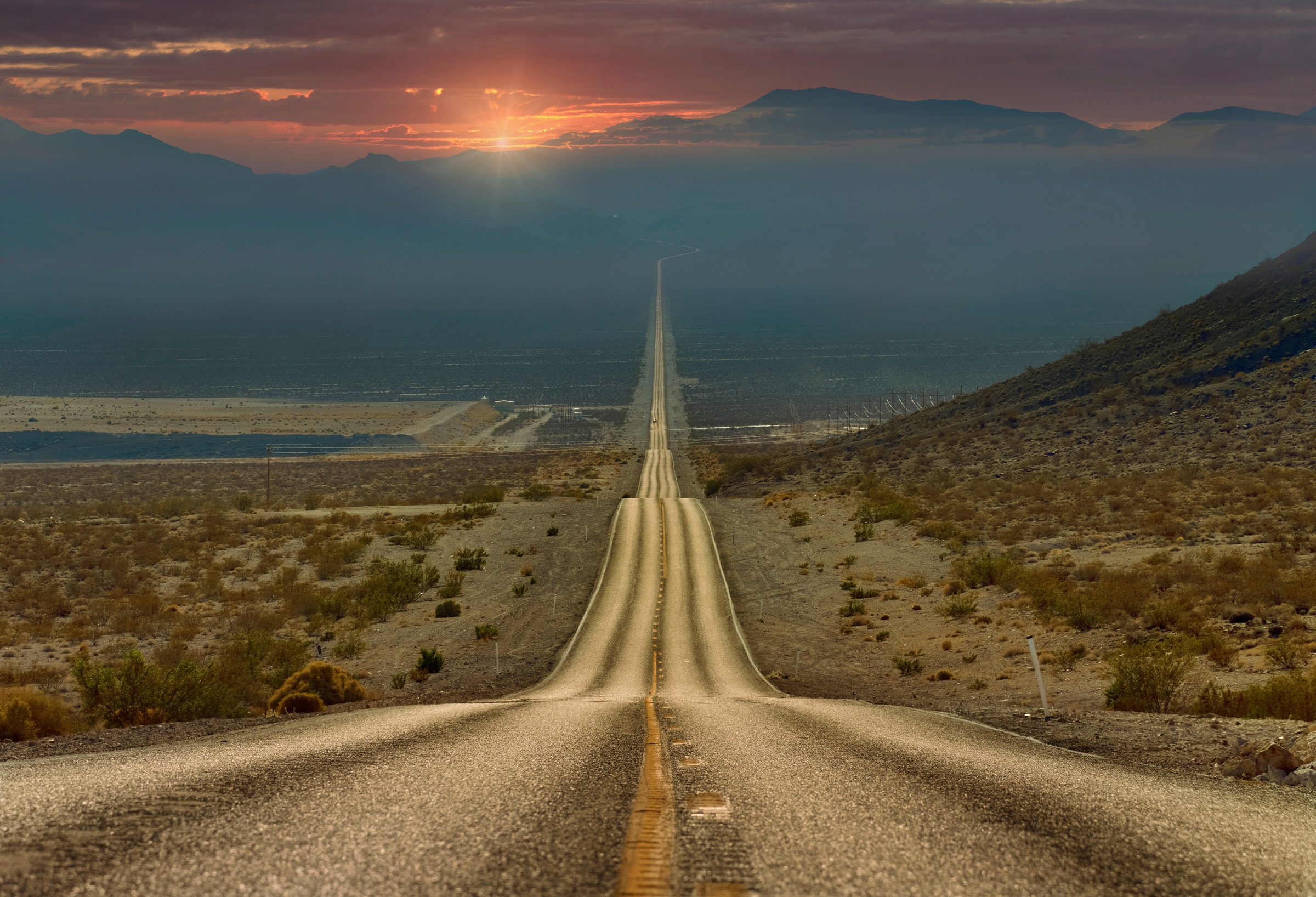 Papermoon Fototapete »Photo-Art GENNADY SHATOV, HIGWAY« | OTTO